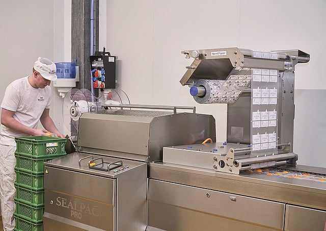 Swiss and Portuguese manufacturers celebrate success with SEALPAC ...