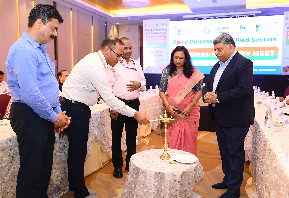 MoFPI and Knowledge Chamber of Commerce and Industry host 'Regional ...