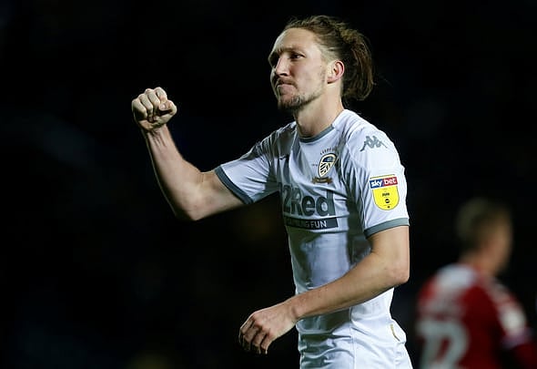 Leeds United news: Hutton heralds Ayling work rate