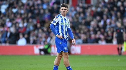 Man United 'to agree Harry Amass deal soon' with new club after ...