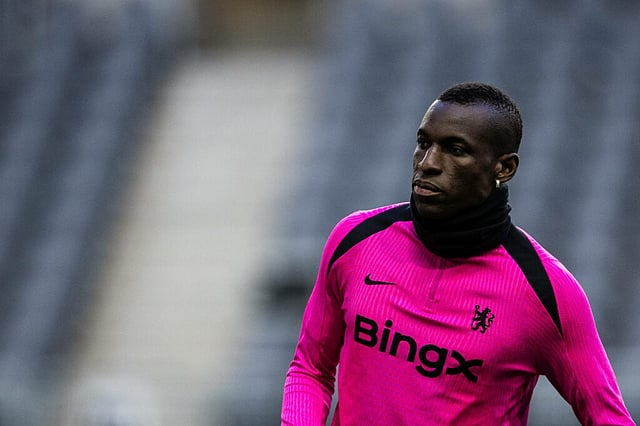 Nicolas Jackson responds to defiant message after confirmed Chelsea exit