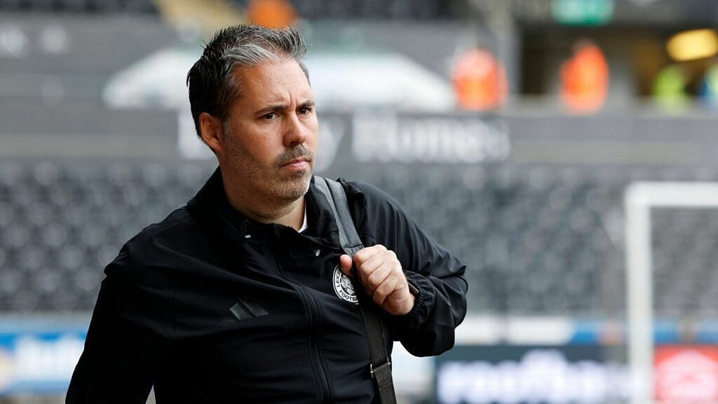Ex-Tottenham striker now in contention to be next Leicester manager ...