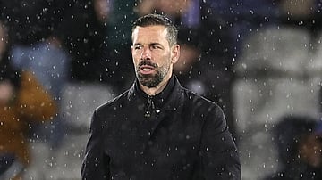 'Leicester backed to make Chris Wilder decision amid Gary O'Neil interest'