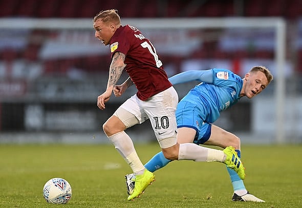 Hibernian news: Club join hunt to sign Doyle-Hayes
