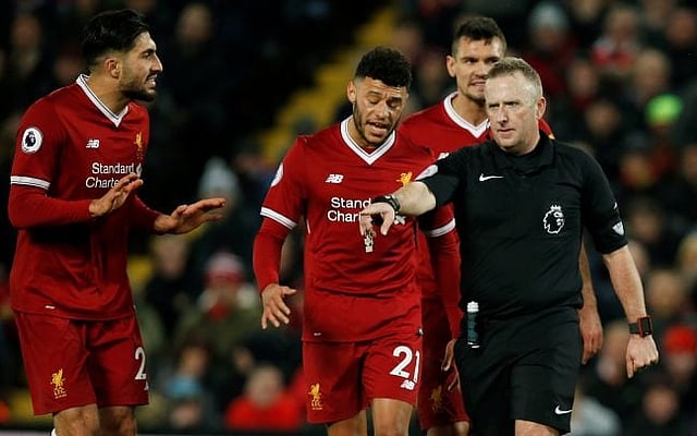 Liverpool free-kick v West Ham 'excellent' call from Moss - Hackett