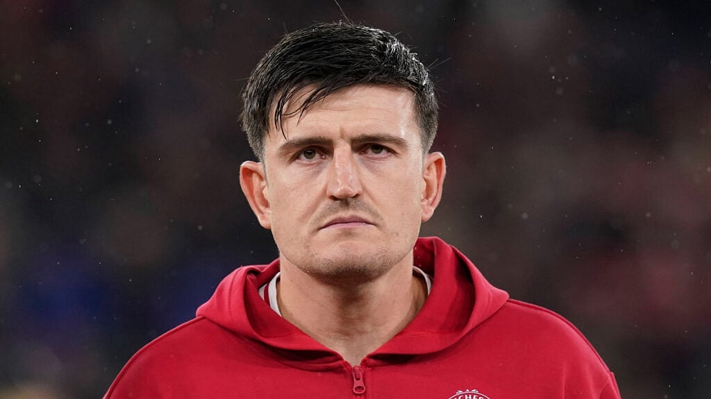 Harry Maguire sends 6-word message to Luke Shaw after Man United injury ...