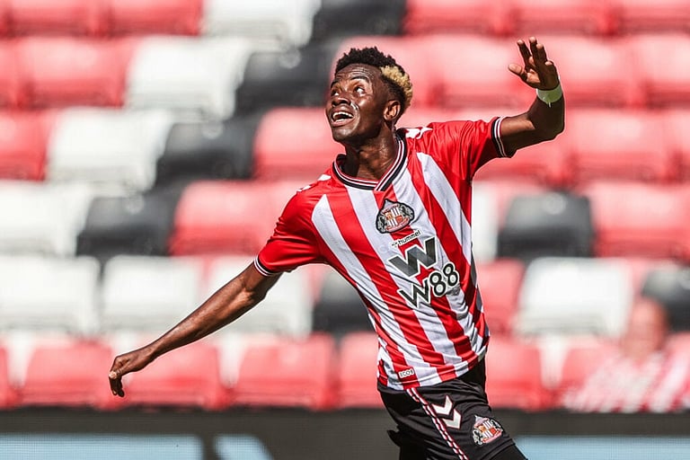 Simon Adingra 'escaped' red card after Sunderland star's 'act of violence'