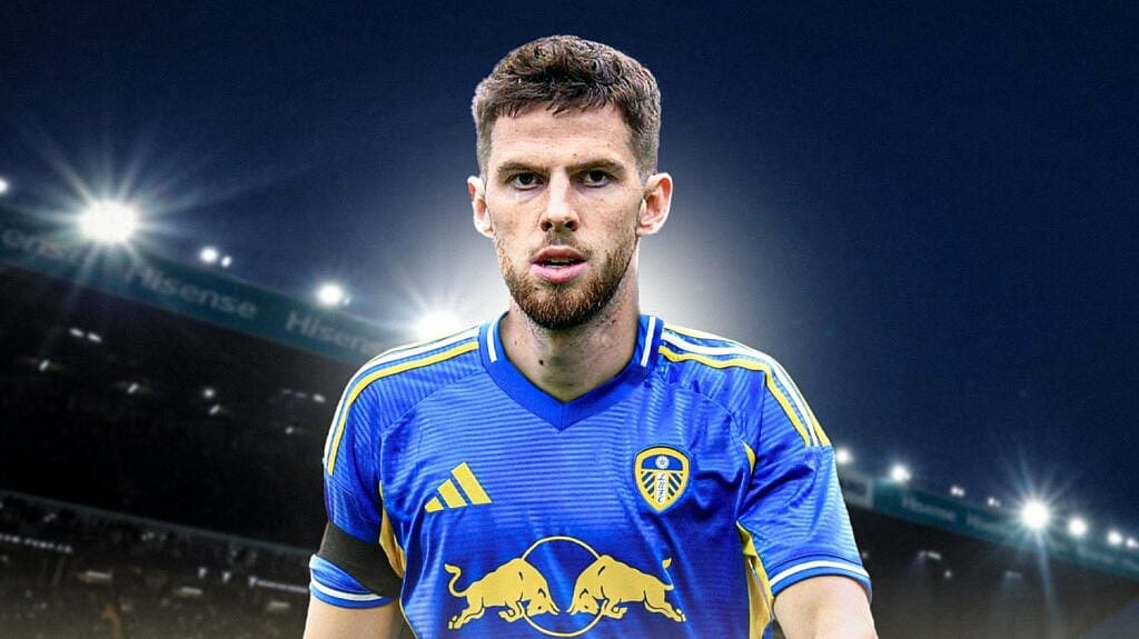 Leeds United 'doing everything' to keep Anton Stach after new transfer ...