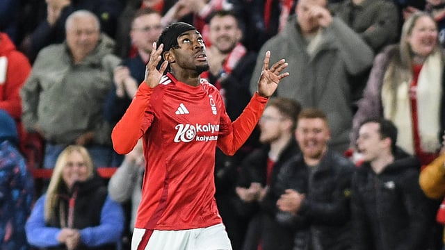 Anthony Elanga sends 'next chapter' message as Newcastle move looms