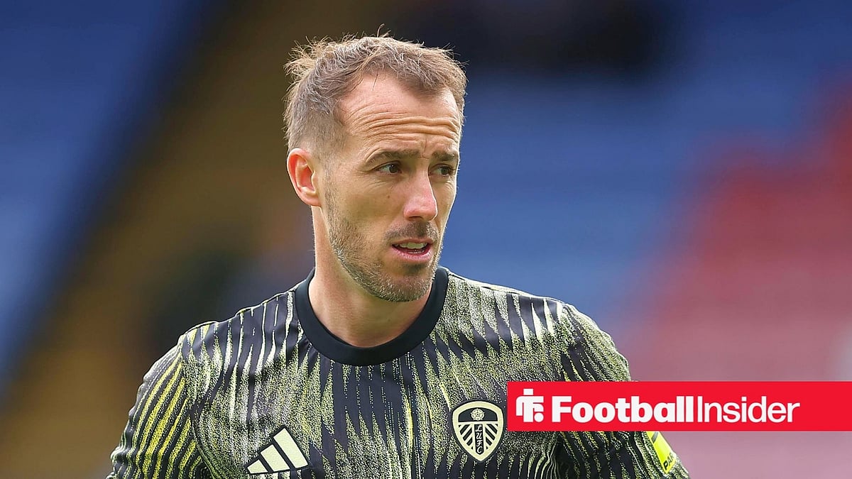 Leeds United make Alex Cairns 'decision' as new goalkeeper signing lined up
