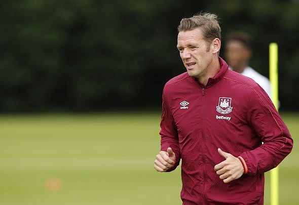 West Ham news: Nolan claims Bilic is not to blame for Hammers form