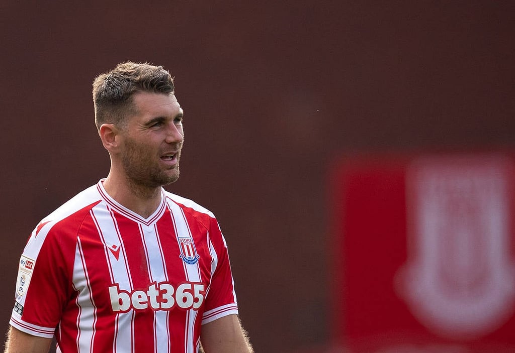 Stoke City give green light for Vokes loan as Shrewsbury line up move
