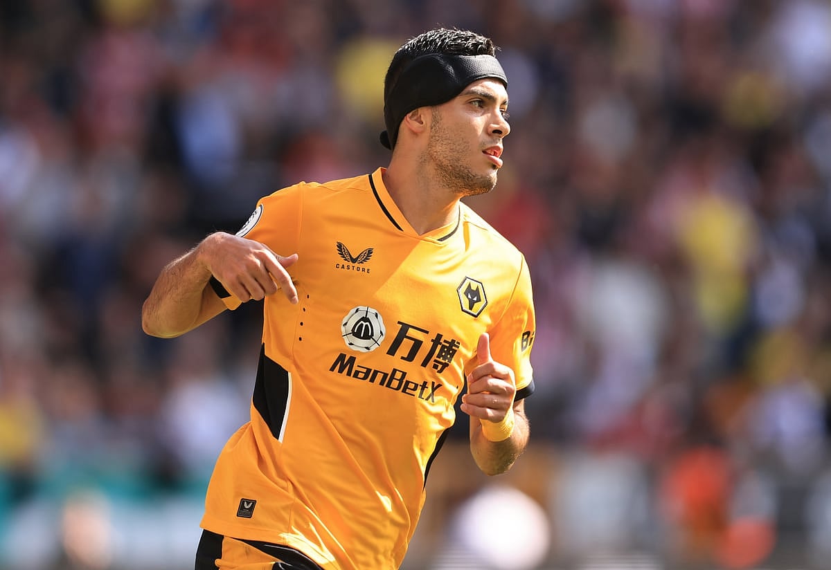 Wolves red card for Jimenez 'avoidable' - Ex-PL Ref
