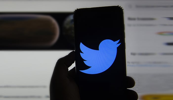 Elon Musk hires new Twitter CEO, says she will start in 6 weeks ...