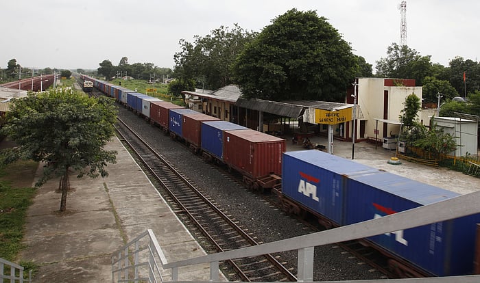Eastern freight corridor flags crucial 27 km link in Bihar; 65% DFC ...