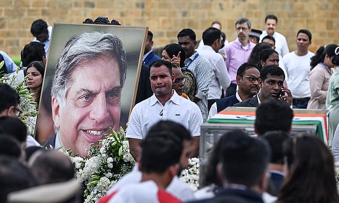 Last rites to be performed with full state honours | Fortune India