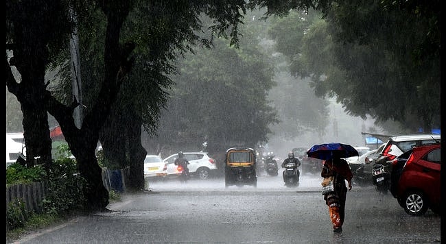 राज्यात ठिकठिकाणी अवकाळी सरी; पुणे, पिंपरी - चिंचवड, वाशिममध्ये पाऊस ...