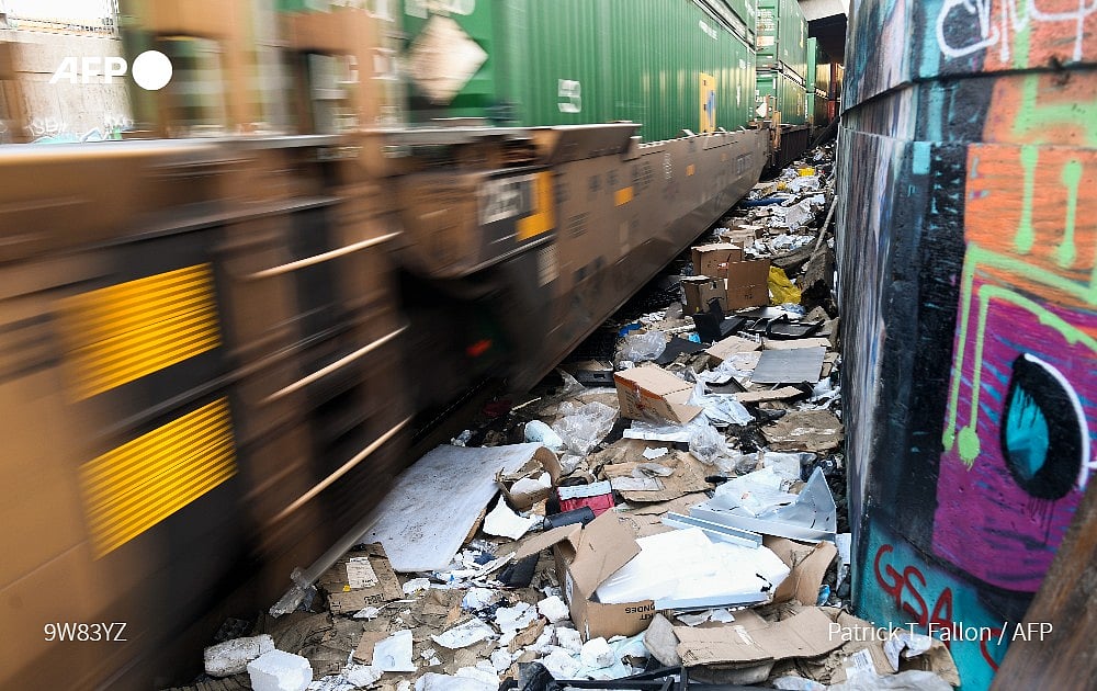 In pics: Thieves loot train cargo containing Amazon, FedEx packages in ...