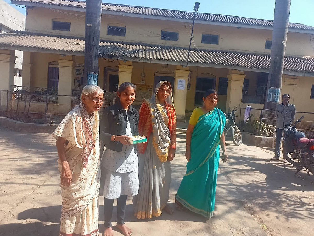 Sendhwa: Overcoming odds, ashram student gets admission in Govt medical ...