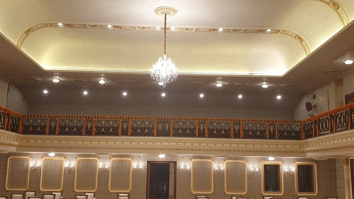 President arrives on 4-day Maharashtra visit, to inaugurate Darbar Hall ...