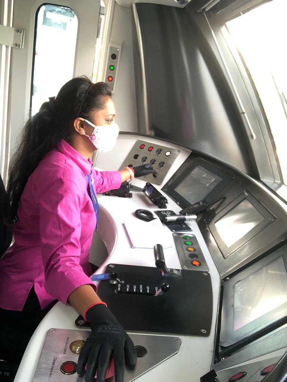 Women's day: Metro dedicates one station to women employees