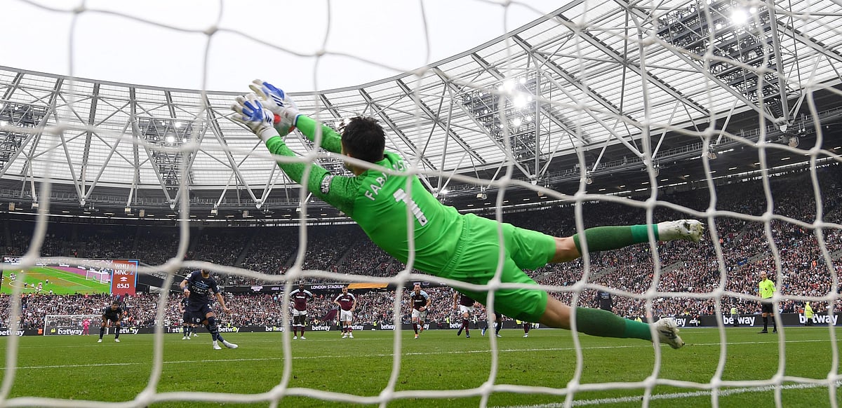 EPL: Man City slip up in title race after 2-2 draw at West Ham, hand ...