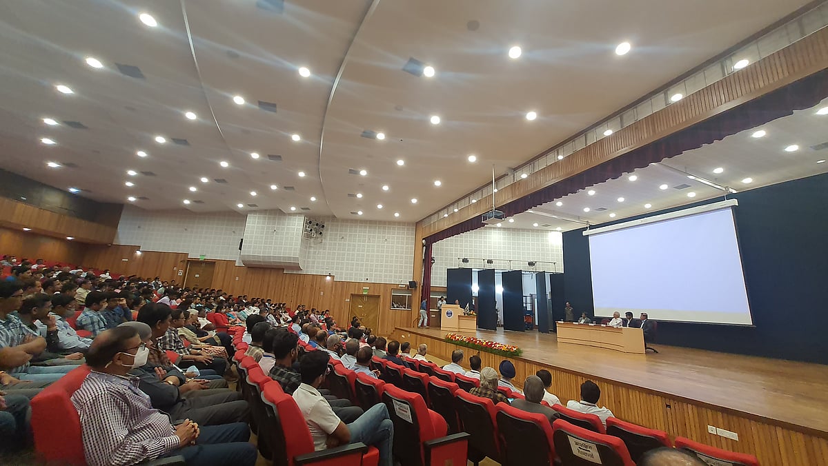 Indore: Light Exploratium inaugurated at Raja Ramanna Centre for ...