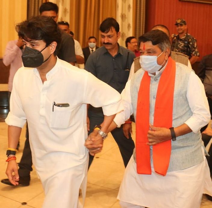 Indore: Scindia’s closeness to Vijayvargiya apparent at MPCA function