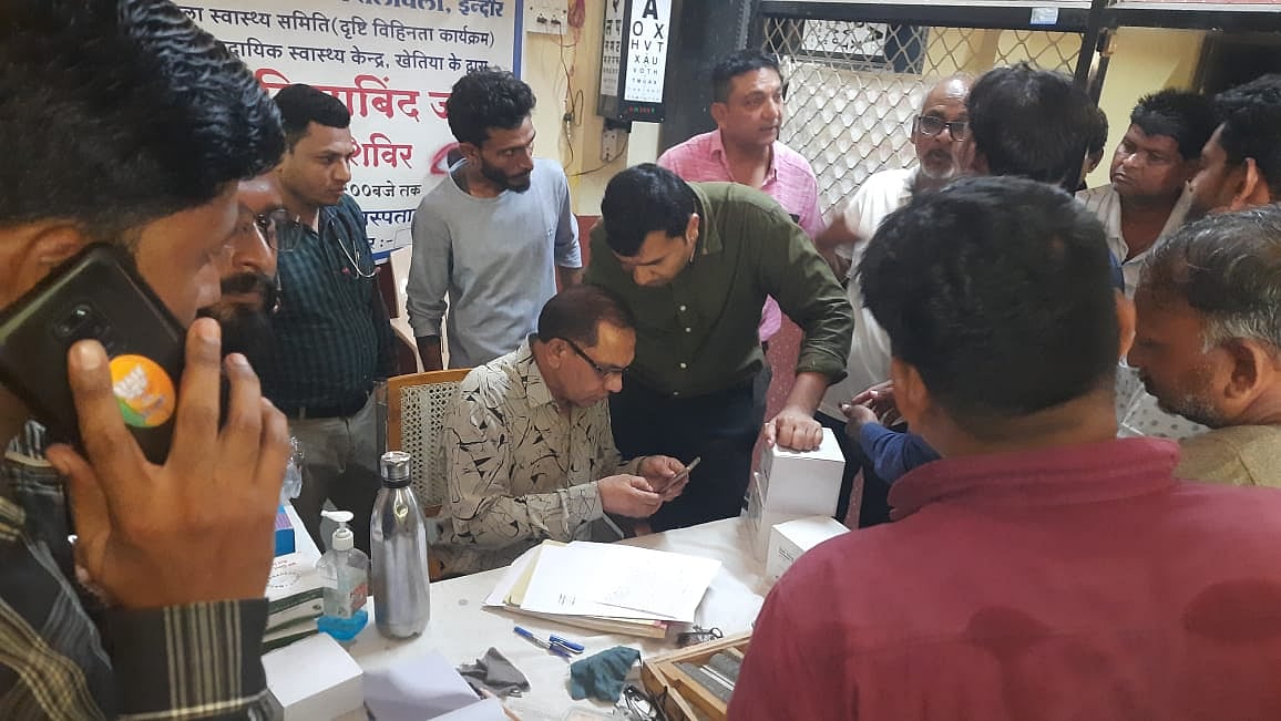 Khetia: Death of snake-bite victim; two ‘negligent’ doctors removed ...