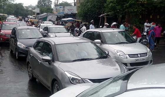 Bhopal: MANIT students stage massive protest, calls off after written ...