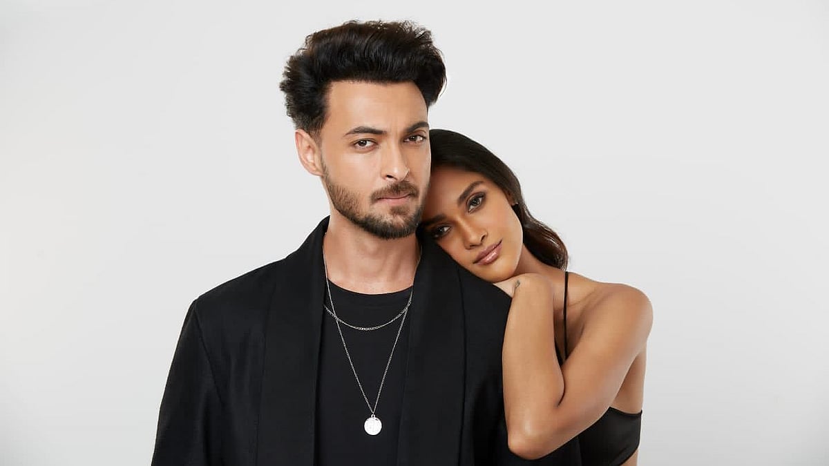 Aayush Sharma introduces debutante Sushrii Mishraa as female lead in ...