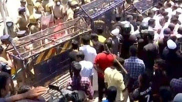 Kerala government to recover loss suffered in Vizhinjam protest ...
