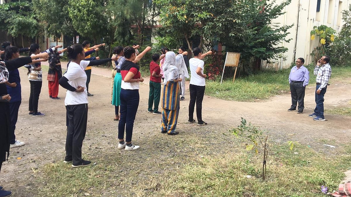 Dhar: MP Tourism officials witness “self defence training” demo