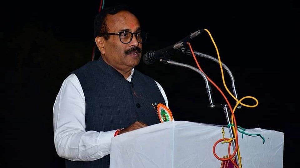 Mumbai: Issue Notices For Redevelopment Of LIC's 68 Cessed Old ...