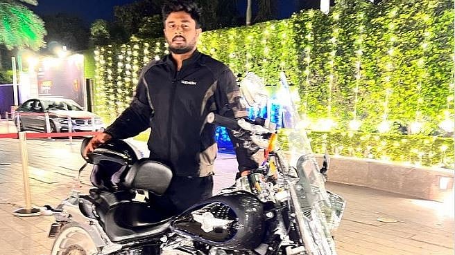 'Hopefully u no what to do with that machine': West Indies cricketer's ...