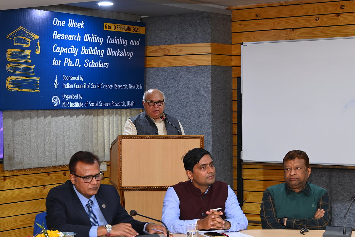 Ujjain: Research writing workshop for PhD scholars begin at Madhya ...