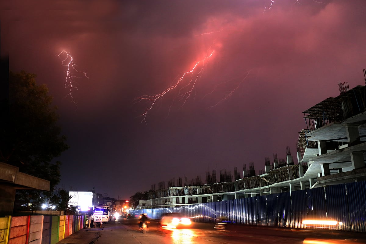 Indore: City experiences 3 shades of weather during the day