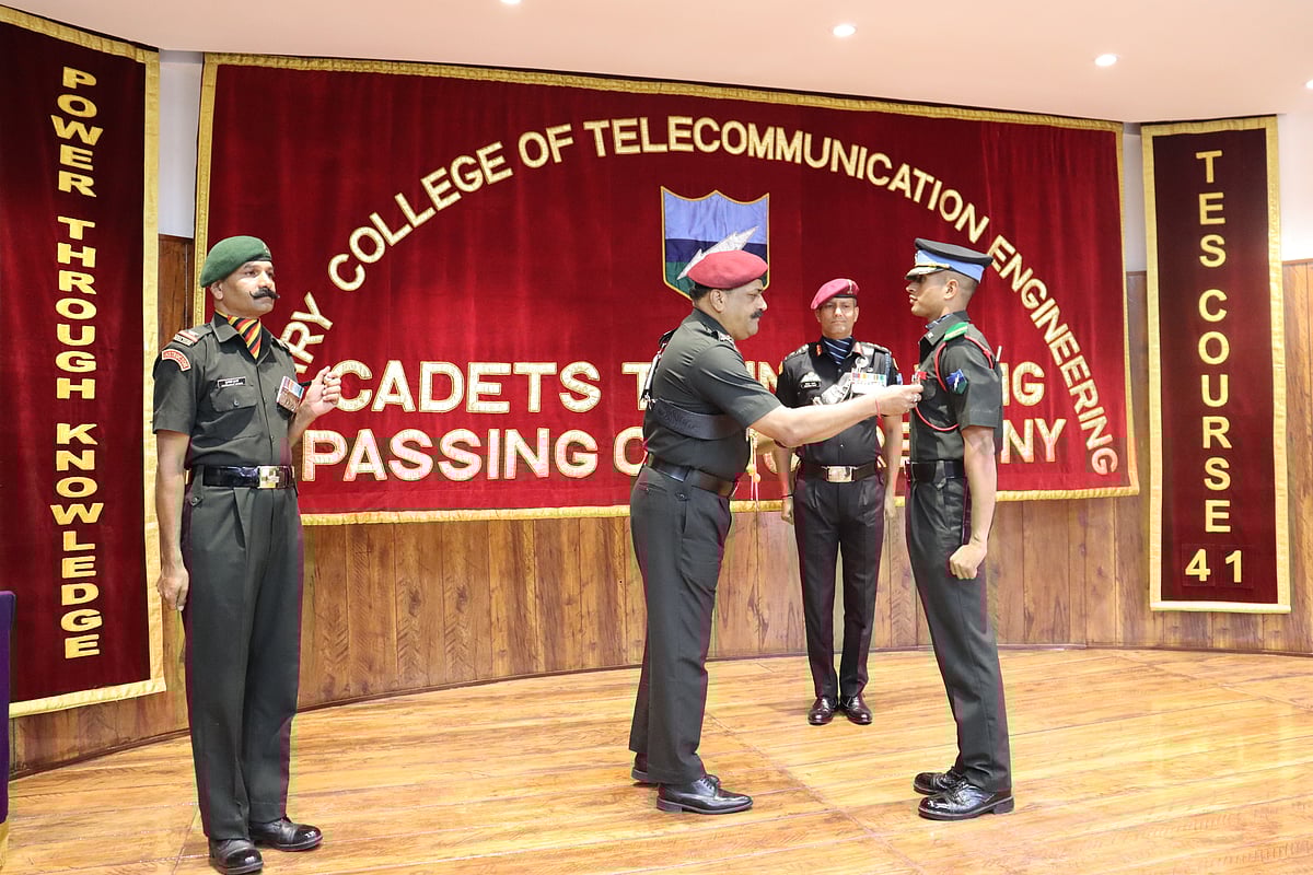 Madhya Pradesh: Passing out ceremony at MCTE, Mhow