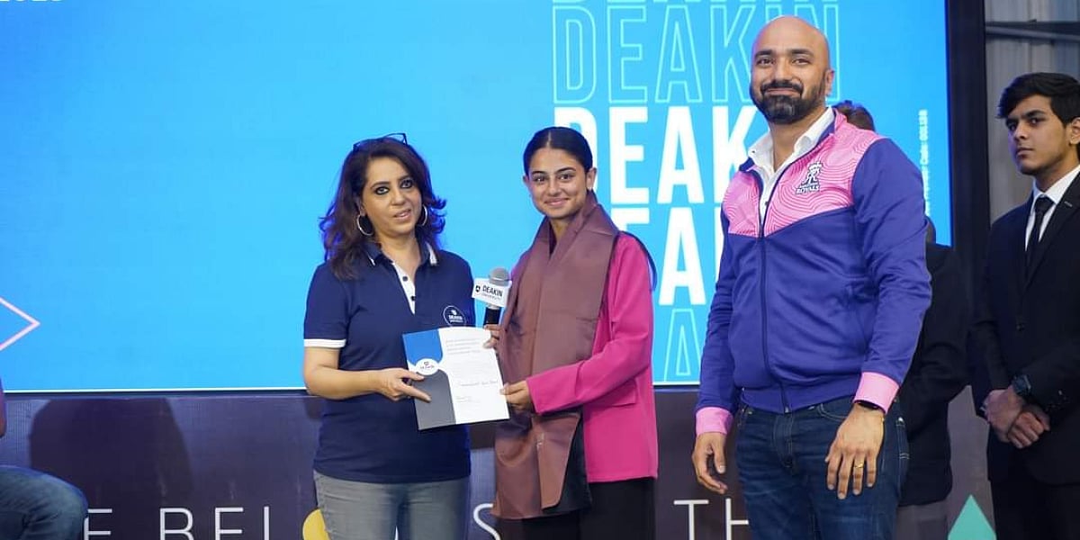 Jaipur girl wins joint scholarship worth INR 6 million by Deakin University, Rajasthan Royals