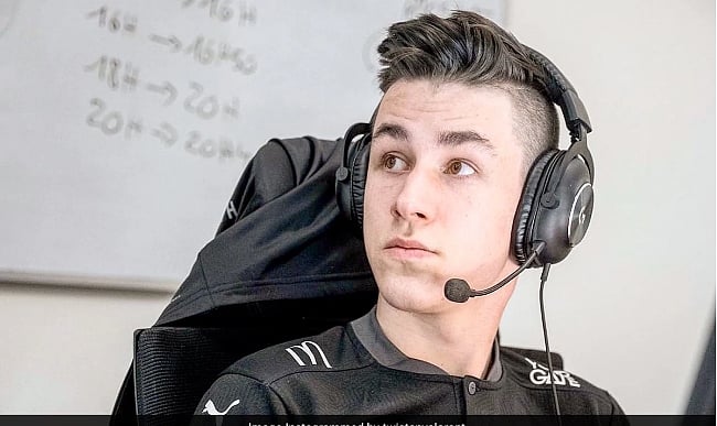 19-Year-Old ESports Gamer Dies By Suicide, Writes 'Good Night' in his ...