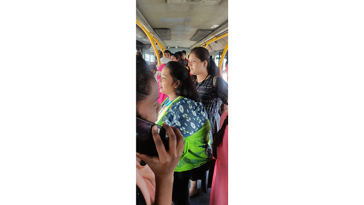 Indore: Safety Issues, Poor Maintenance Of I-bus, City Bus Worry Passengers