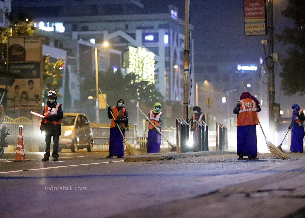 Indore: Thank IWM For Clean City Roads