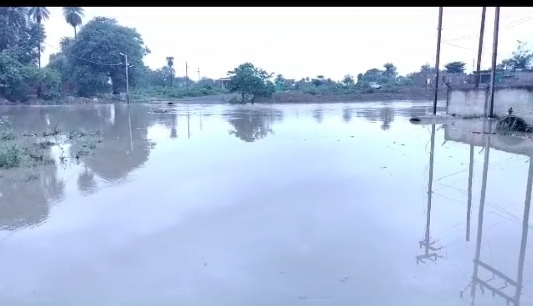 Madhya Pradesh: Heavy Rain Batters Ganj Basoda, Throws Normal Life Out Gear