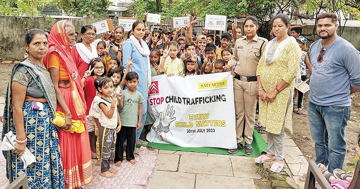 Indore: Aas Starts Door-To-Door Awareness Campaign To Fight Child ...