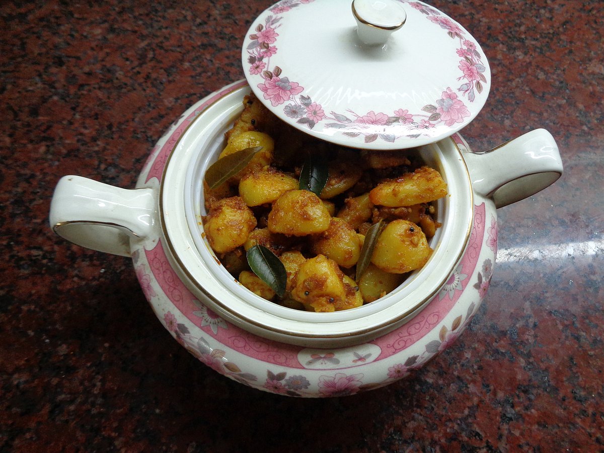 9 Roots And Their Health Benefits