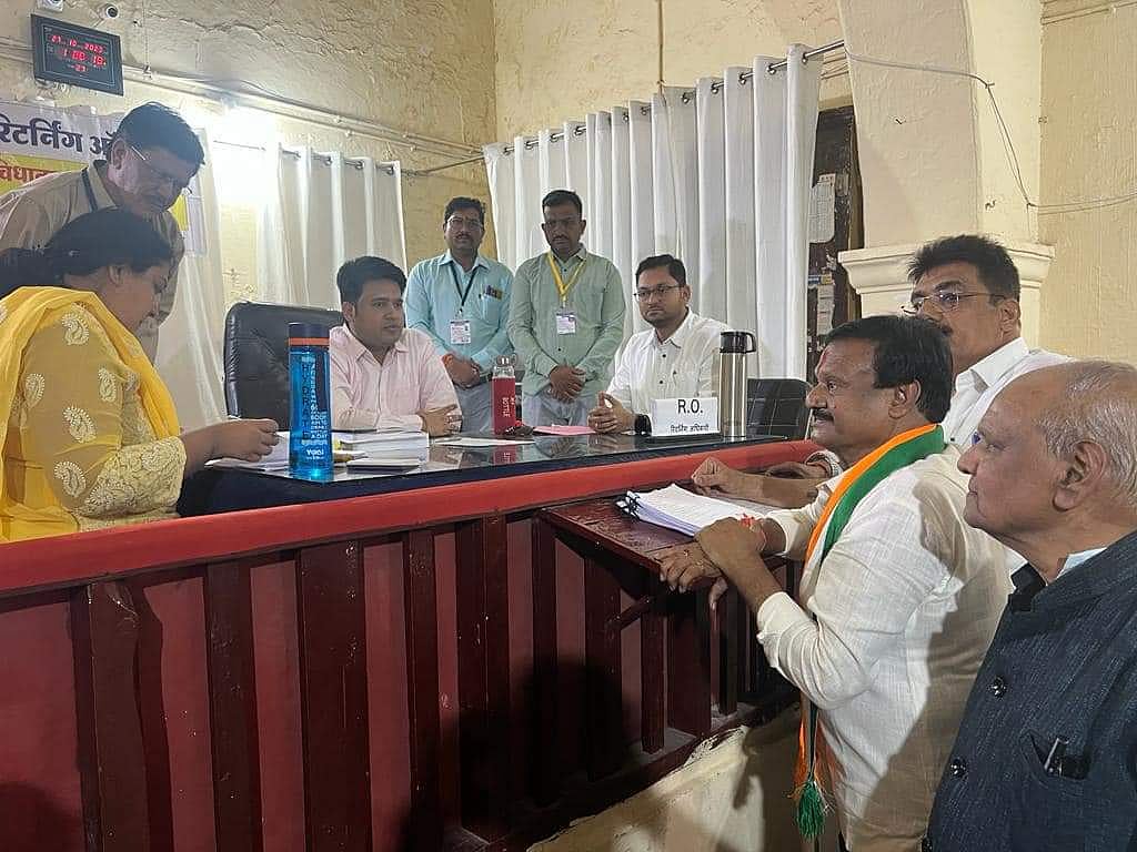Madhya Pradesh: Congress, BJP Candidates File Papers From Sonkatch
