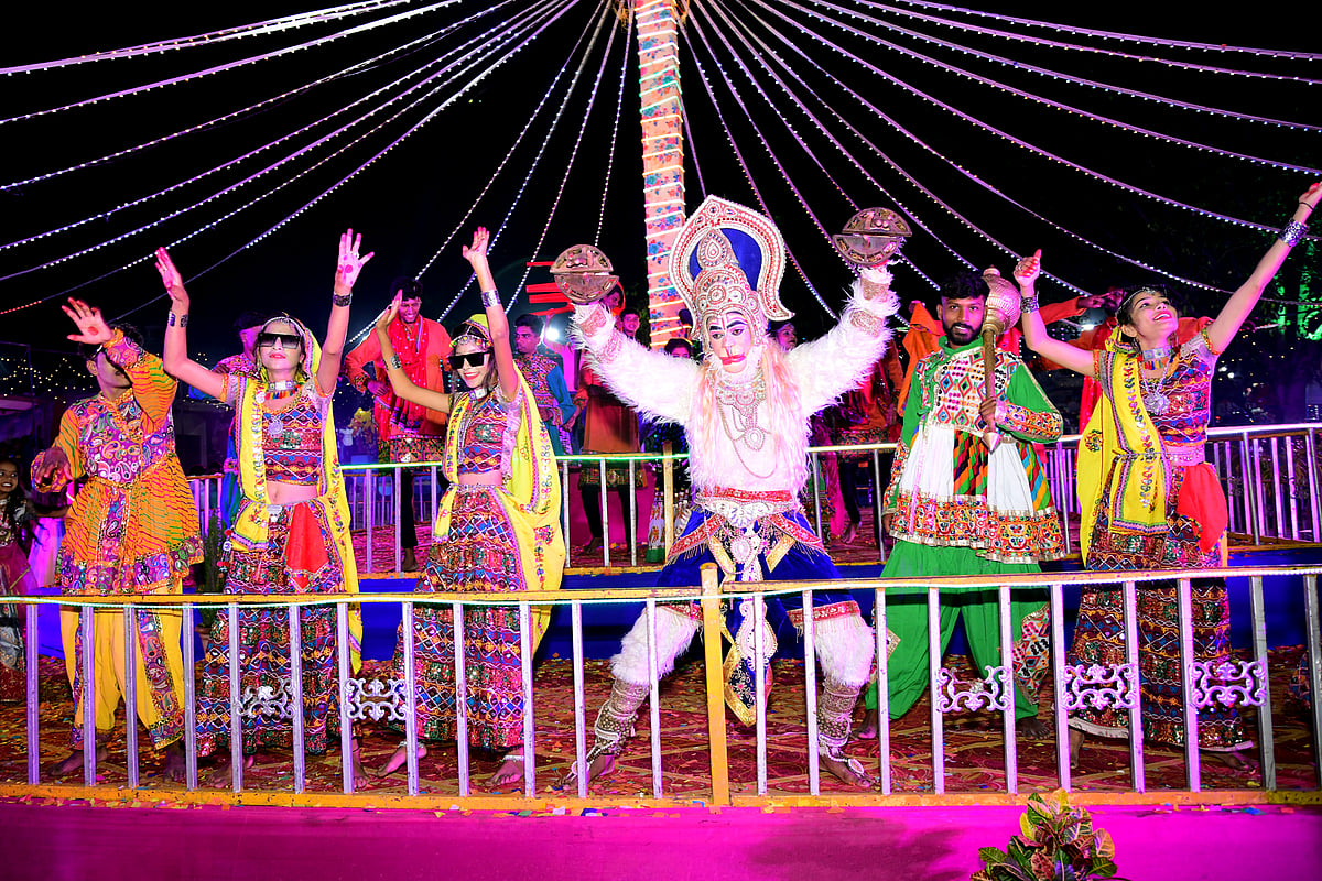 MP: Garba Festival Held In Meghnagar