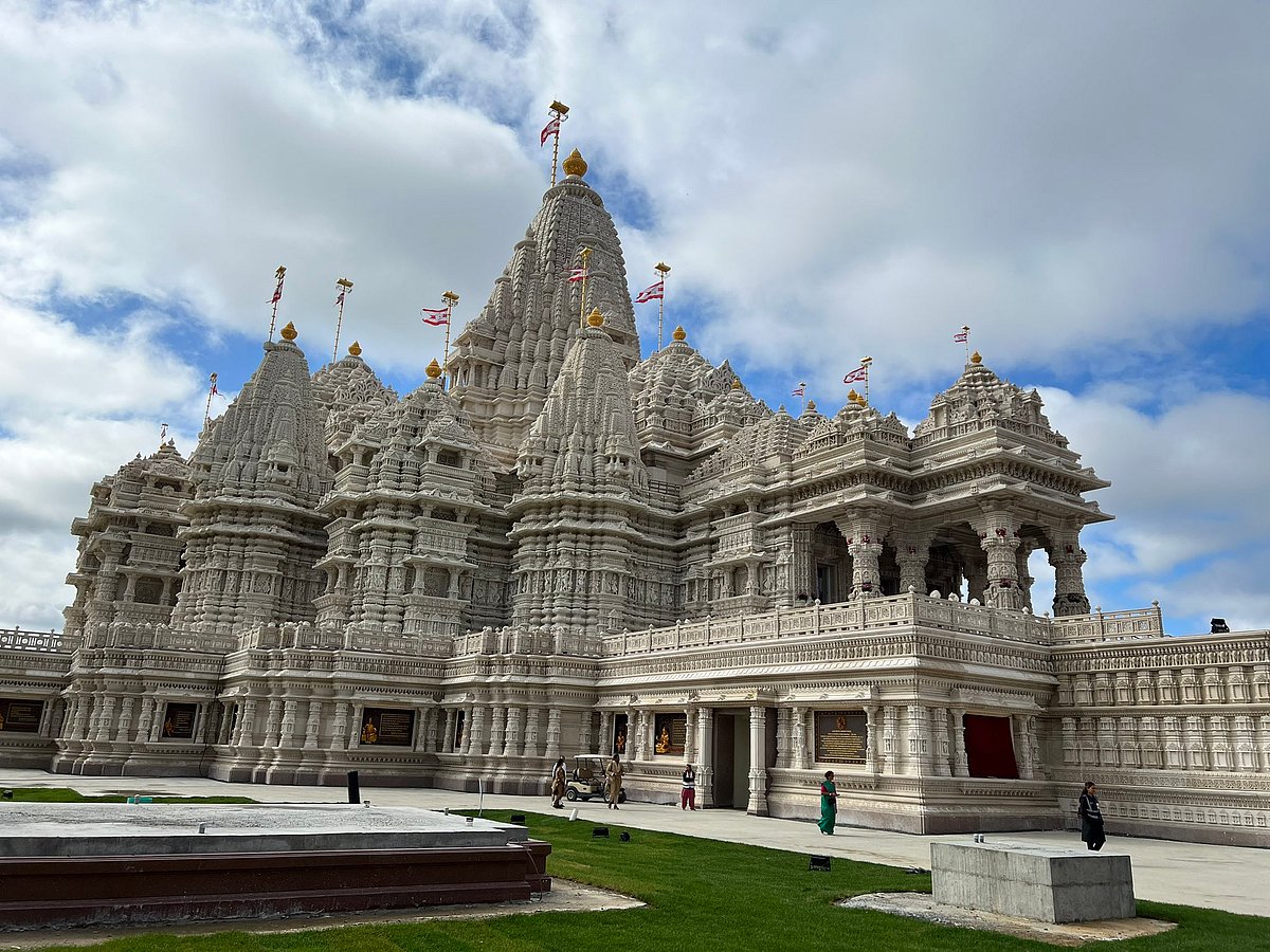 New Jersey's Akshardham Temple Largest Outside India
