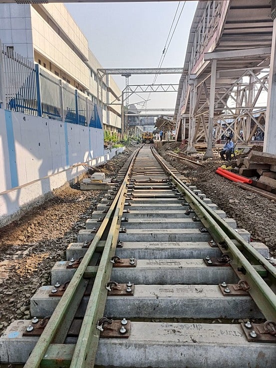 WR Enhances Mumbai Suburban Line Capacity with Successful Completion of ...