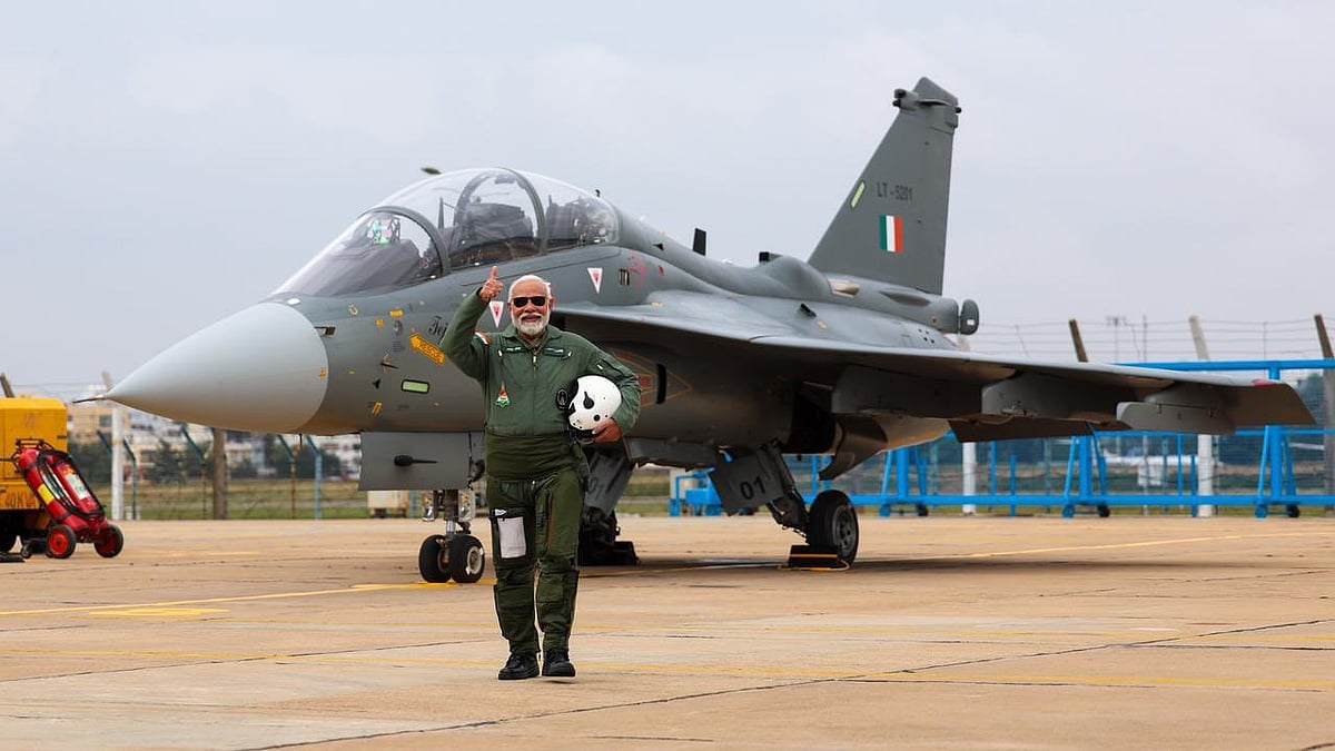 'Pic Of PM Modi Flying Tejas Is Fake': Subramanian Swamy Quotes Air ...